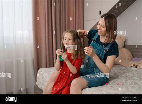 Aunt And Niece On Bed Hi Res Stock Photography And Images Alamy