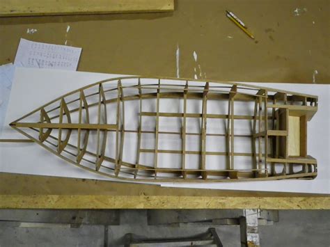 Developable Surface Boat Designs December 2014