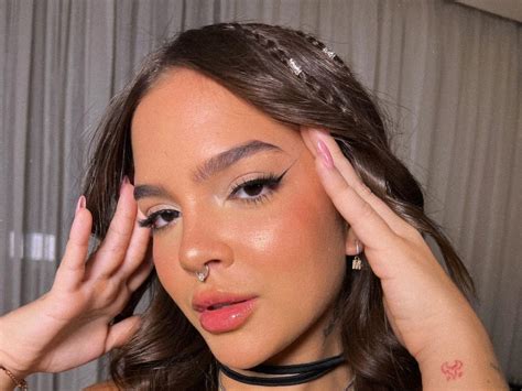 Mel Maia se pronuncia após vídeo íntimo fake circular na web