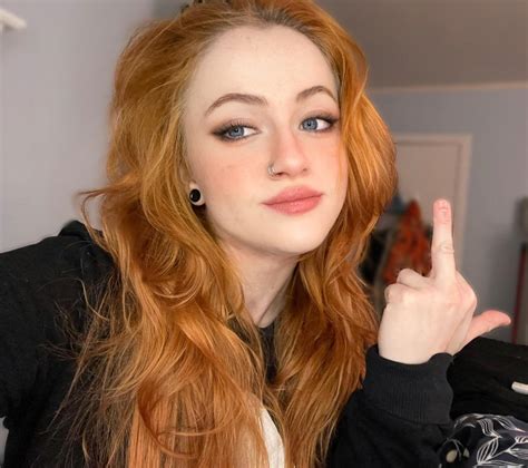 Attitude And Redheads Go Hand In Hand Dont Ya Think R Sfwredheads