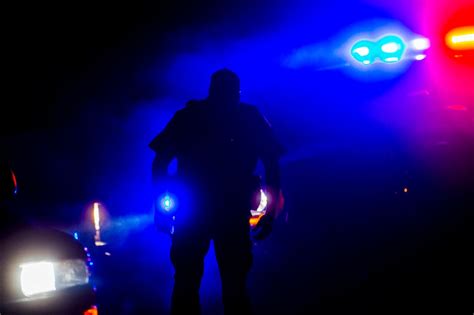 Man critically injured in shooting at Flint apartment complex - mlive.com