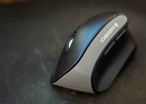 Cherry Mw 4500 Ergonomic Wireless Mouse Review The Gadgeteer