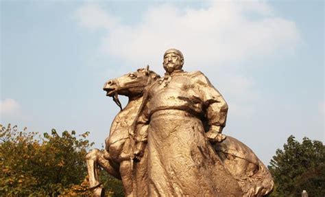 “天子守国门，君王死社稷”明朝的君王如何坐镇反抗外族侵略的？