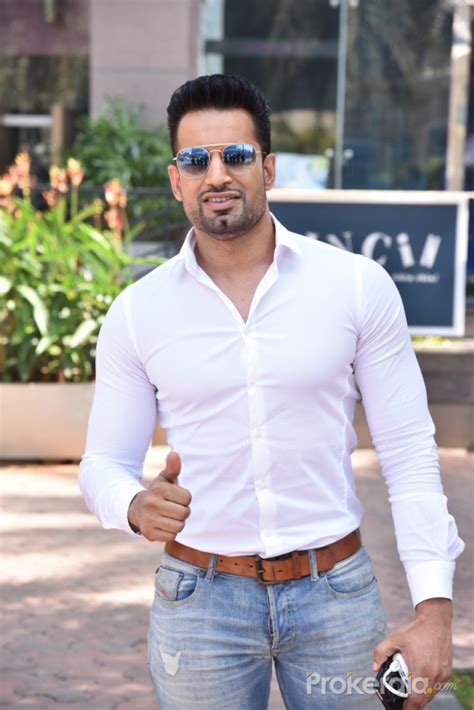 Upen Patel Photos Upen Patel Pics And Photo Gallery Hot Sexy Upen