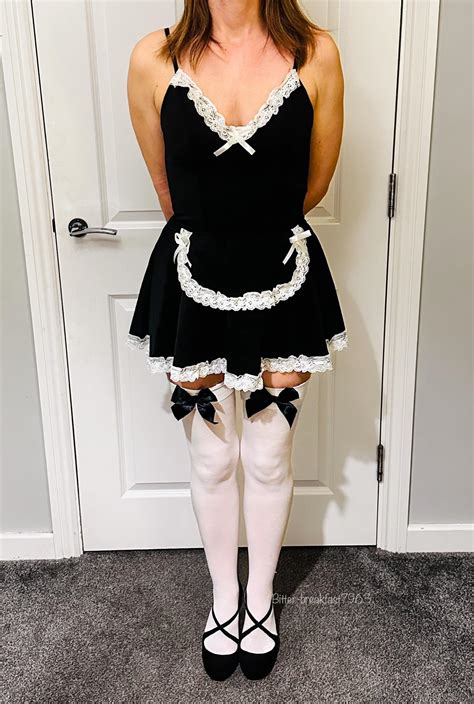 Does This Outfit Please You R Maidsex