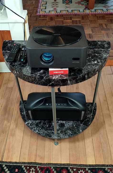 Review Of The Apollo P40 Smart Home Theater Projector Hubpages