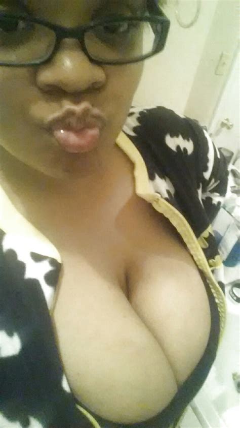 Nice Big Beautiful Tits Shesfreaky