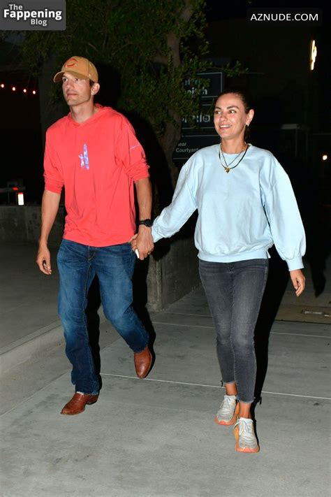 Mila Kunis Sexy Photos Collection Aznude