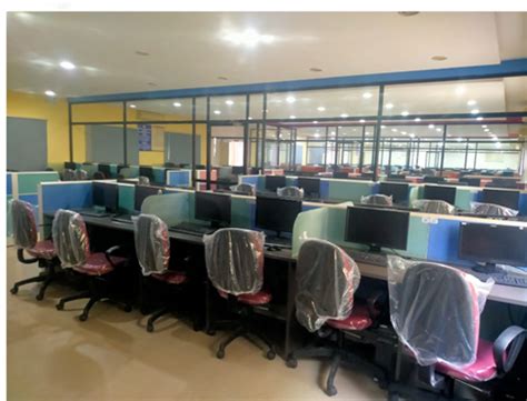 CSE Lab Facilities Ravindra College Of Engineering For Women