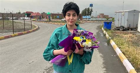 آیدا شاکرمی، خواهر نیکا شاکرمی، با قید وثیقه آزاد شد ایران اینترنشنال