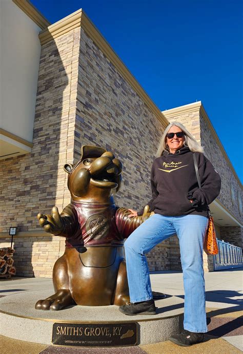 Tom Julies Beaver Picture Smith Grove Kentucky Facebook