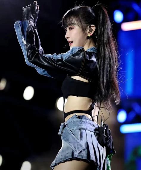 谢金燕近期状态超好,不说年纪谁能看出这51岁了 360娱乐,你开心就好 谢金燕近期状态超好,不说年纪谁能看出这51岁了 360娱乐,你开心就好