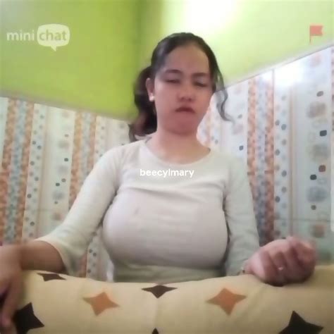 Awek Tudung Pengakap Tetek Besar Eporner