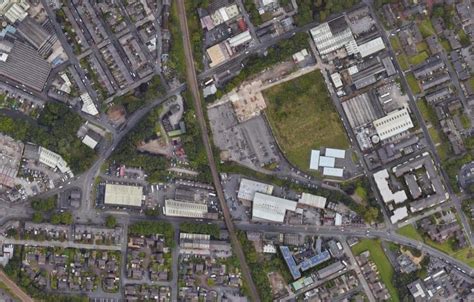 Man Spotted Naked From The Waist Down During Two Incidents Of Indecent