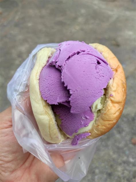 Taro Avocado Ice Cream On A Bun Stock Image Image Of Taro Cream