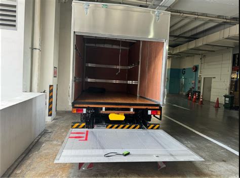 14ft Lorry For Sale Buy 100 14ft Lorry Online Carousell Singapore