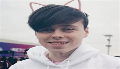 Who Is Alex Elmslie Biography Wiki Age Net Worth Imallexx