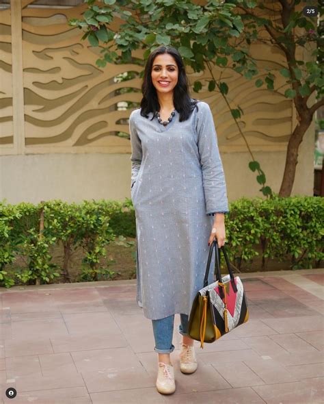 Pin By Anupama Shetty On Indian Attire Office Outfits Women Casual