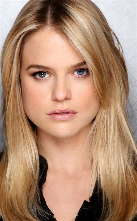 Alice Eve Heterochromia