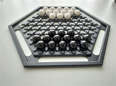 abalone boardgame hobbies and toys toys and games on carousell