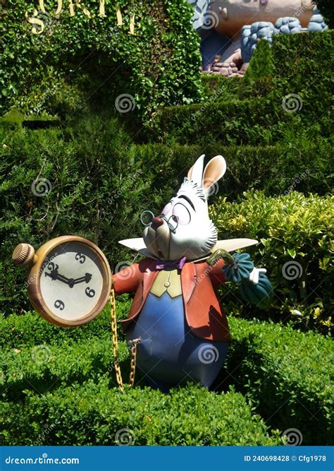 Disney Alice In Wonderland White Rabbit