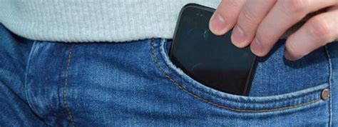 Different Types Of Pockets To Use In Custom Clothing