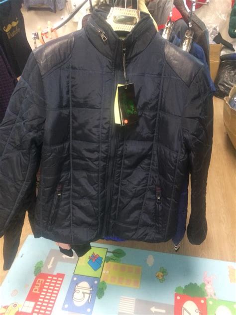 Шинэ загварын бүх төрлийн бэлэн хувцас Төгөлдөр төв Home