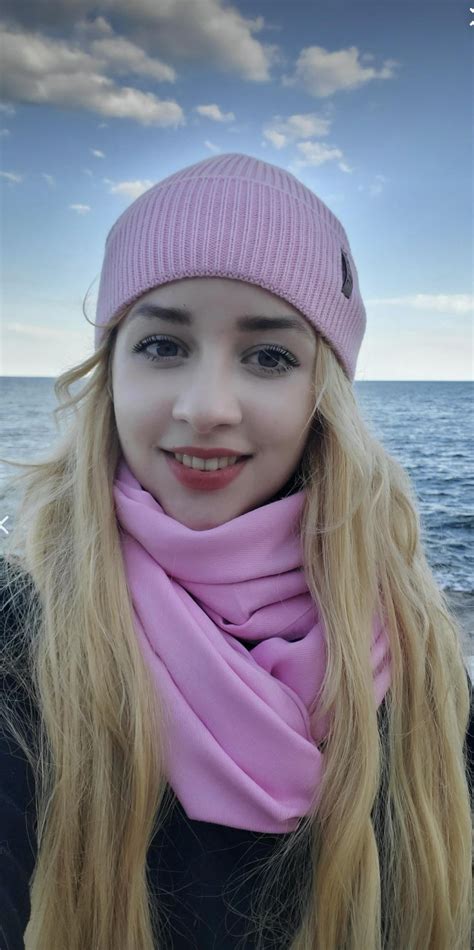 Young Girl Looking For A Pervy Dom Daddy To Train Me R Breedmedaddy