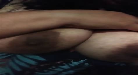 Las Hermosas Tetas De Vale