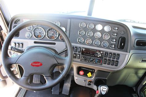 Peterbilt 389 Cabina Interior