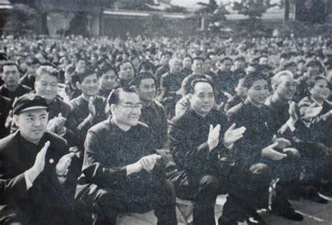 珍贵 四人帮主犯王洪文罕见照片 加西网 温哥华门户 珍贵 四人帮主犯王洪文罕见照片 加西网 温哥华门户