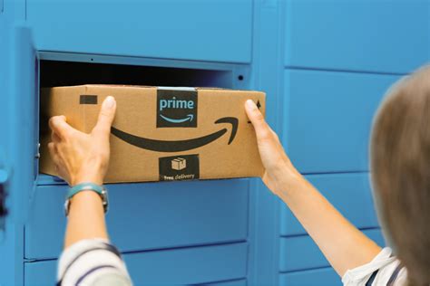 Amazon Tests Generative Ai Capability With Customers