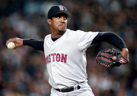 Distant Replay The Night Pedro Martinez Beat Roger Clemens In Duel For