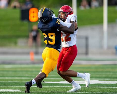 Devynn Cromwell 2023 24 Football University Of Guelph Athletics