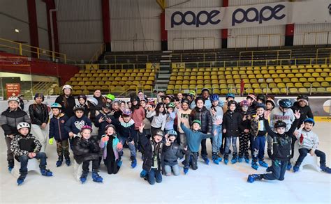 Schools On Ice In Der Prezero Rheinlandhalle Lokalklickeu