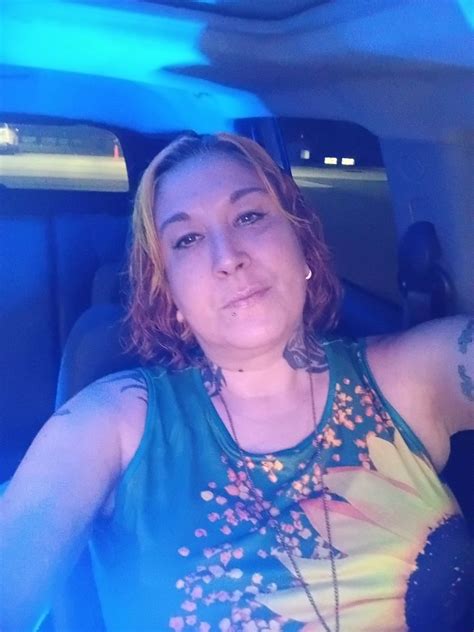 Tosha Birchall Im Actually Sitting Outside This Facebook