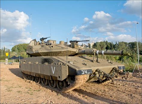 Израильские военные бросили новейший Merkava mk4M - сдачи "лучшего ...