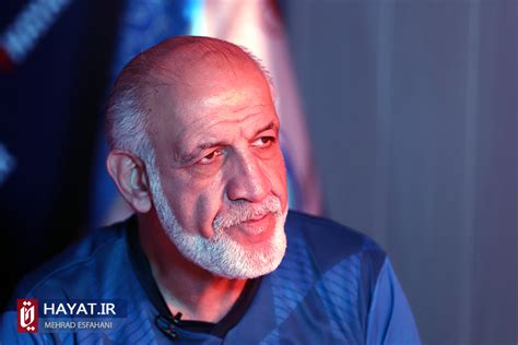 حیات گزارش تصویری تماشای دربی به همراه برادران فنونی زاده در پایگاه