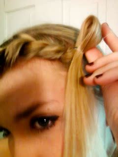 Oh So LoveLe Tie It Up With A Bow