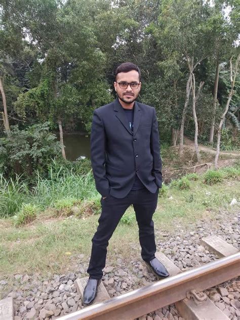 Anisur Rahman Medium