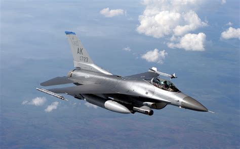 F-16 Fighting Falcon Desktop wallpapers 1920x1200