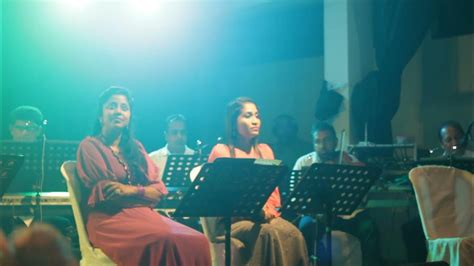 රුක් අත්තන මල මුදුනේ ඹමරු නටන හැන්දෑවේ Youtube