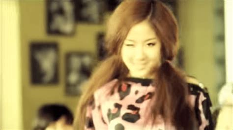 Push Push By Sistar Music Video Reviews Ratings Credits Song List Rate Your Music