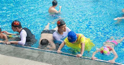 Giá Vé Bể Bơi The Matrix One