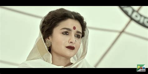 Gangubai Kathiawadi Photos And Images 5492 Filmibeat Hindi