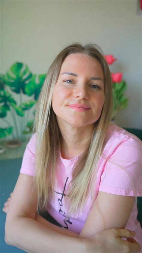 Hotgirlskissinginbikini Videos Download The Best Free 4k Stock