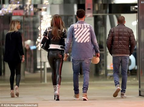 Dele Allis Girlfriend Ruby Mae Flaunts Pins In Leggings In London