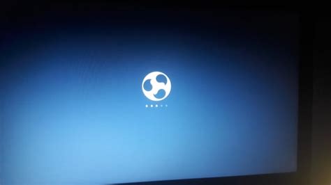 is this a normal splash screen for ubuntu 18 04 r ubuntu