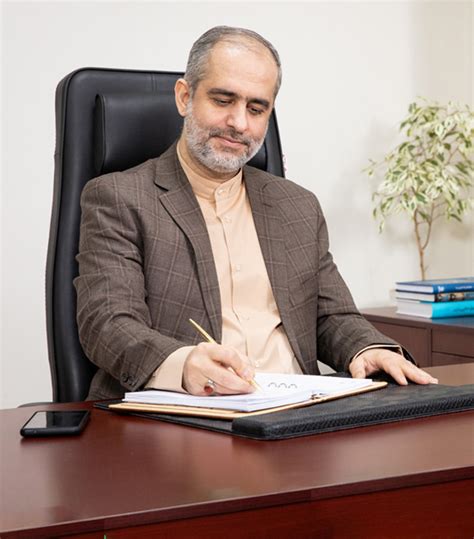 تارنمای شخصی دکتر ناصر فخاری