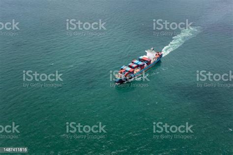 태평양 전역과 전 세계의 딜러와 소비자에게 수출 수산물을 수입하는 컨테이너 선 기업 및 산업 해상 화물 운송 0명에 대한 스톡